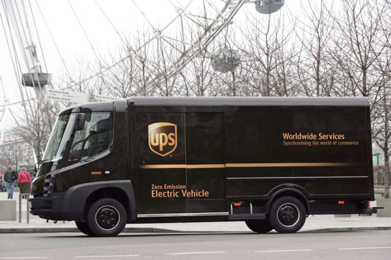 UPS hợp tác với ARRIVAL sản xuất xe tải điện vận chuyển hàng hoá tại đô thị